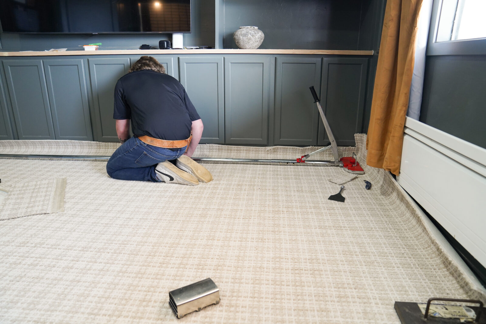 The Flip Hubb Family Room Makeover - The Flip Hubb