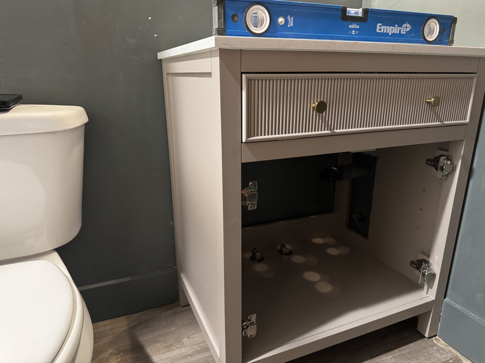 Our Small Bathroom Makeover: From Builder-Grade Basic to Boujee - The ...