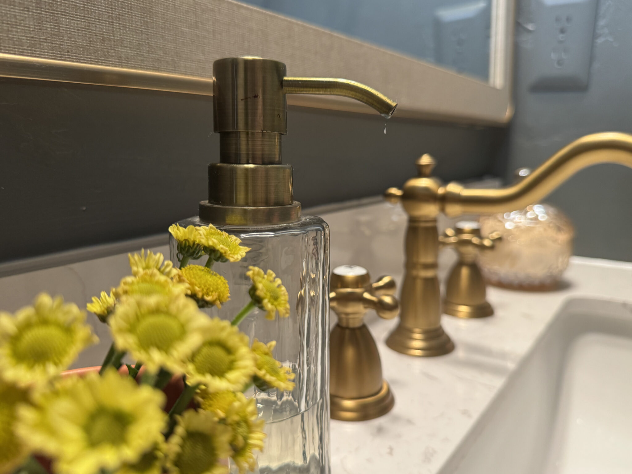 Our Small Bathroom Makeover: From Builder-Grade Basic to Boujee - The ...